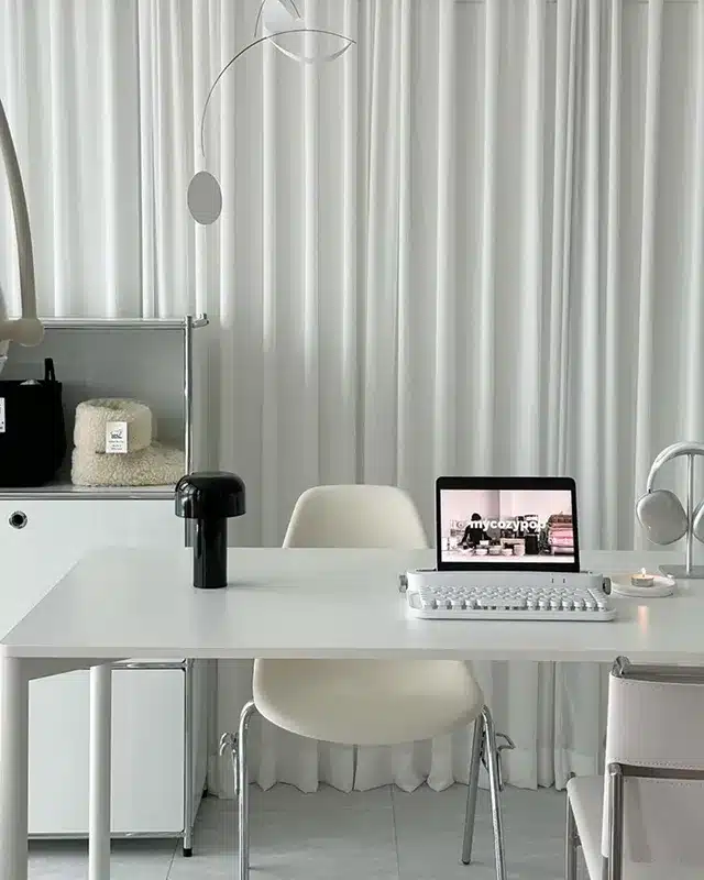 @y.uooi – 콜라보스페이스